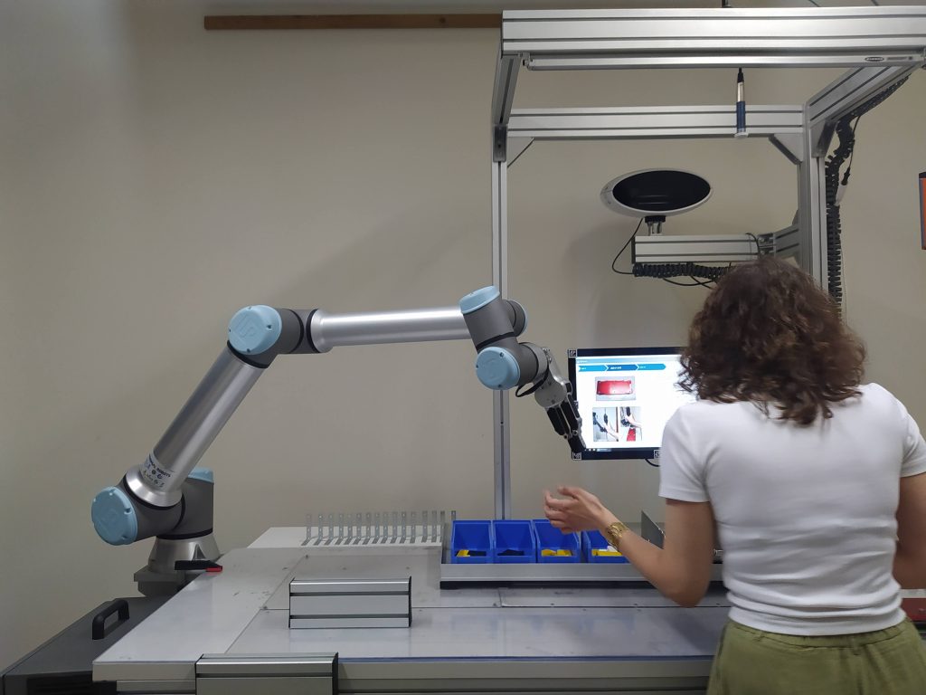 HUMAN FACTOR IN SMART MANUFACTURING LAB – HIT Test web